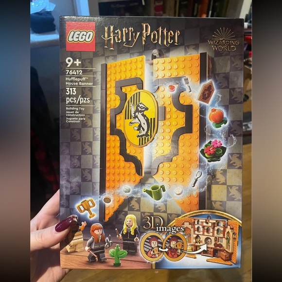 Lego | Games | Lego Harry Potter Hufflepuff House Banner 7642 Building ...